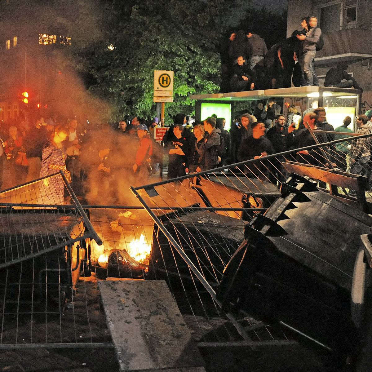 Radicals Less - Paradox Mods